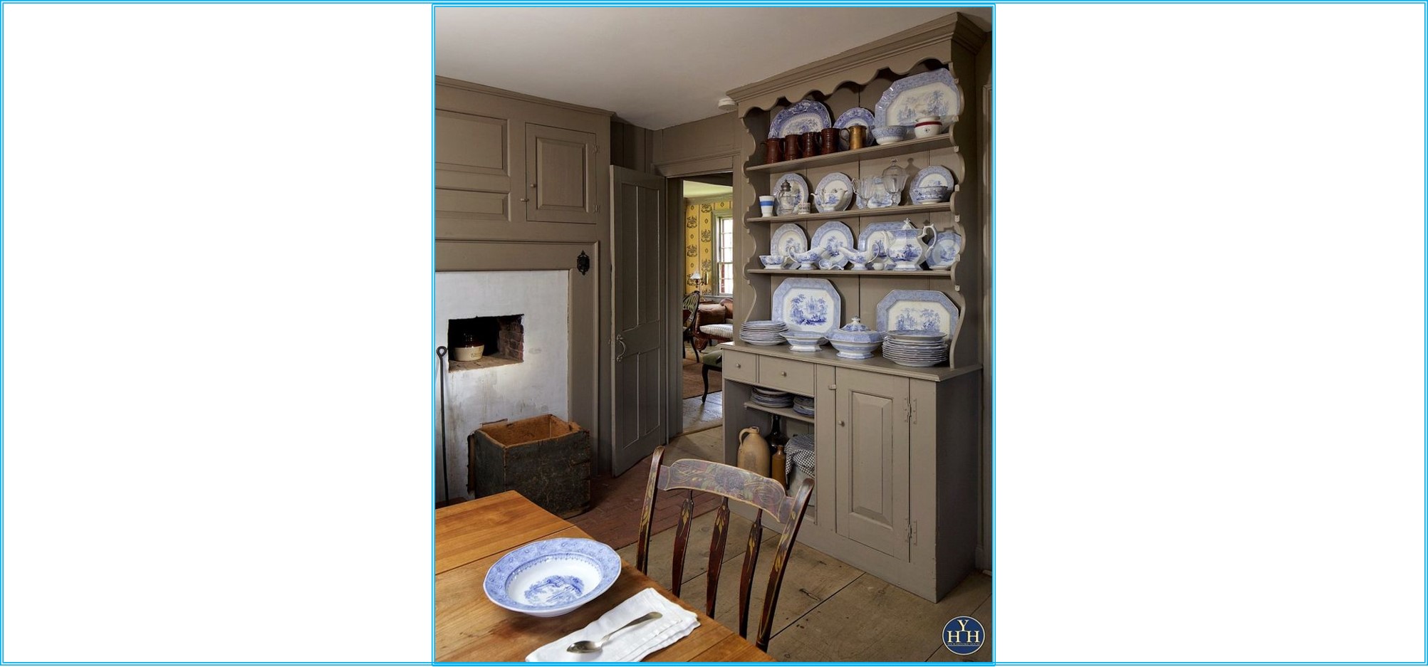 Dow Farm Back Parlor - Your Historic House